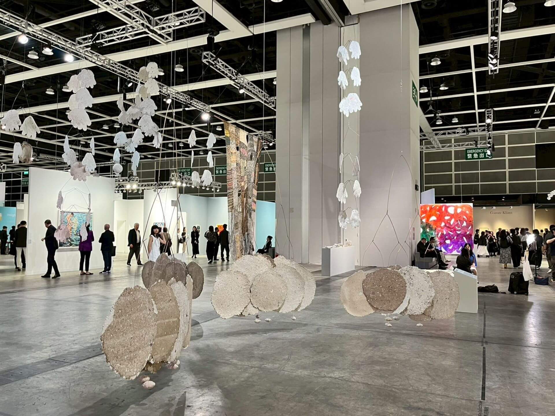 2025 ABHK巴塞爾藝術展香港展會開幕：11家臺灣藝廊參展亮點，透視藝術脈絡與當代對話 | 典藏ARTouch.com